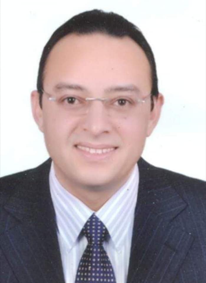 Dr. Abu Hashima Mostafa: consultor de ingeniería